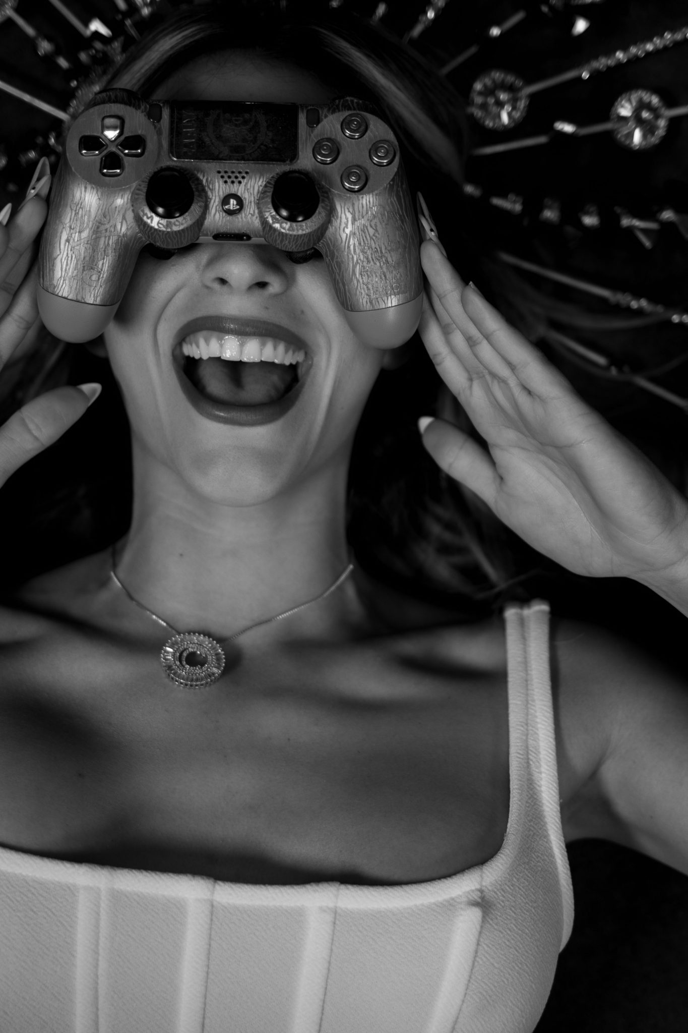 » La vida de Carlyn Romero: Una caja llena de sorpresas y sabor latino ...